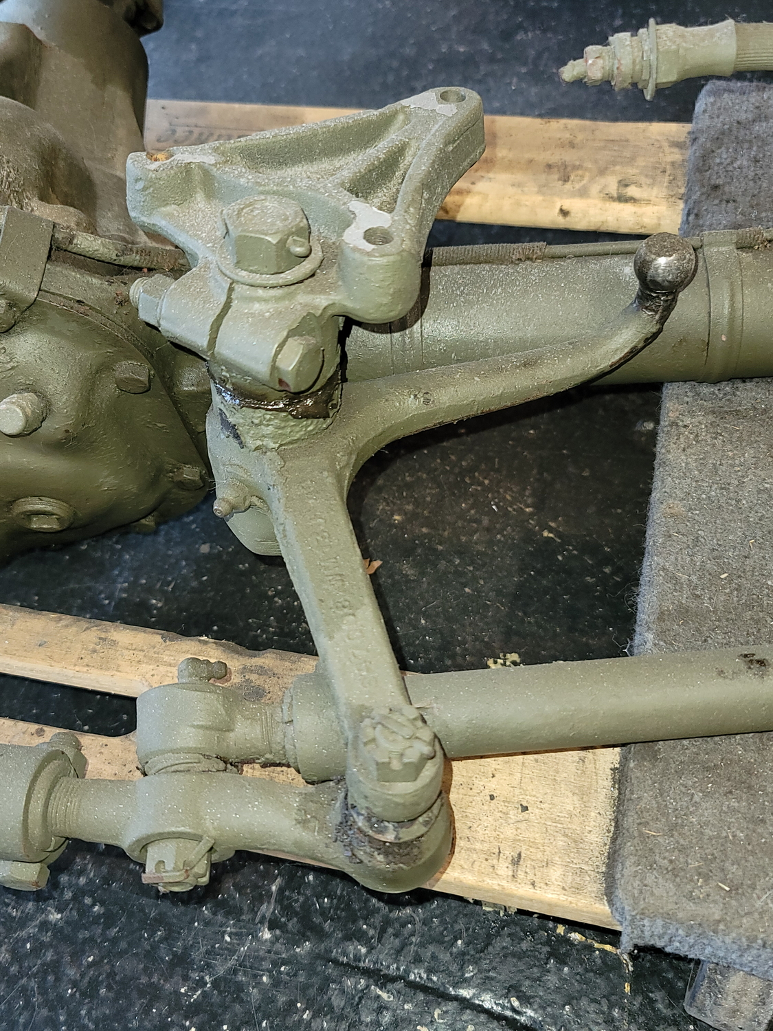 Dana 25/44 front and rear axles with steering & lockout hubs - G503 ...